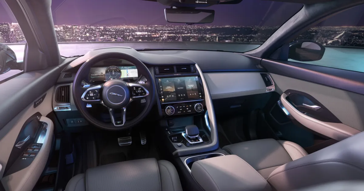 Yeni Motor Seçeneği ve Göz Alıcı Tasarım Detaylarıyla Yeni Jaguar E ...